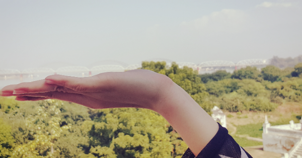 The Art Of Missing Hand | Photos and Images | Backgrounds